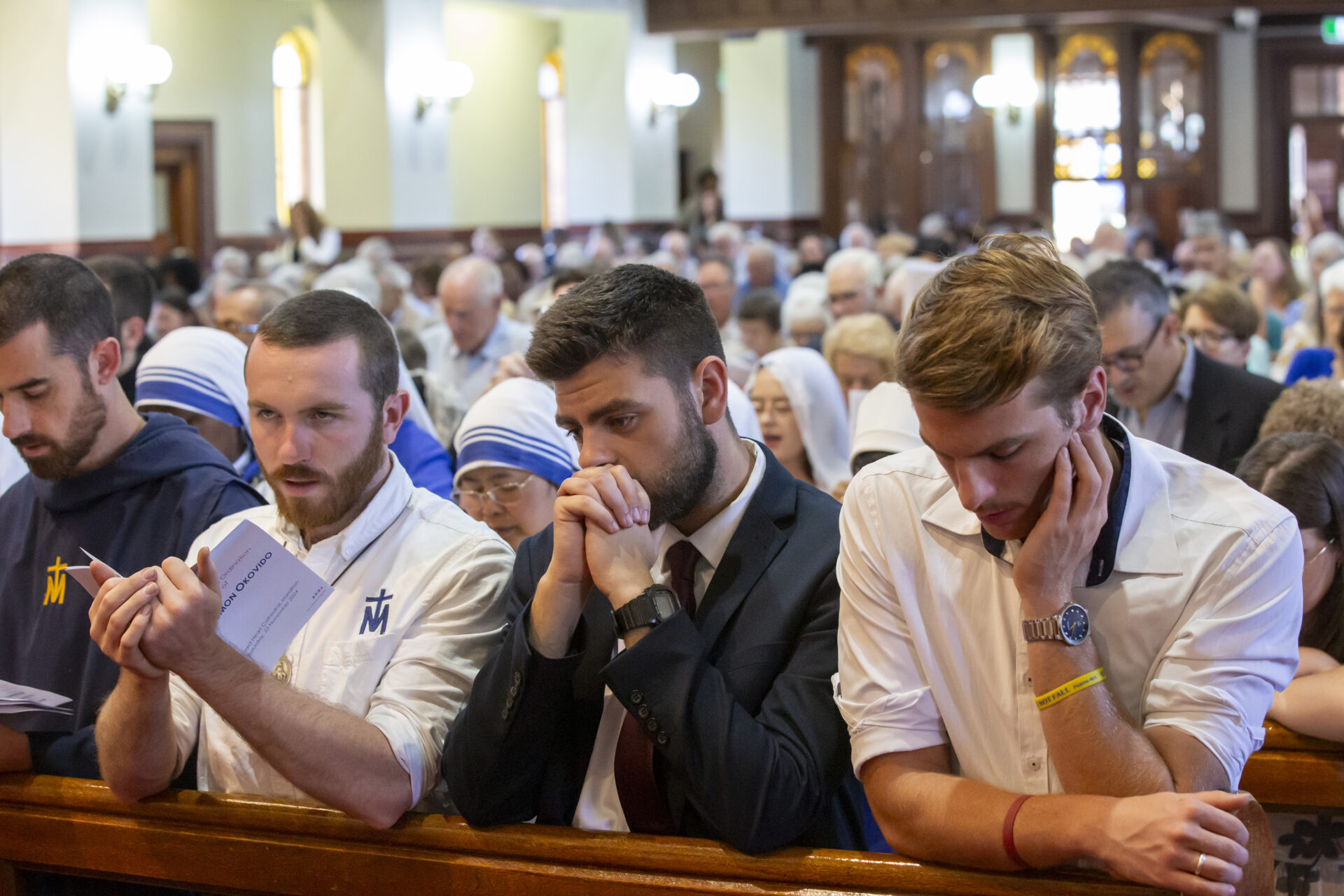 What do Catholics believe? - Catholic Diocese of Maitland-Newcastle